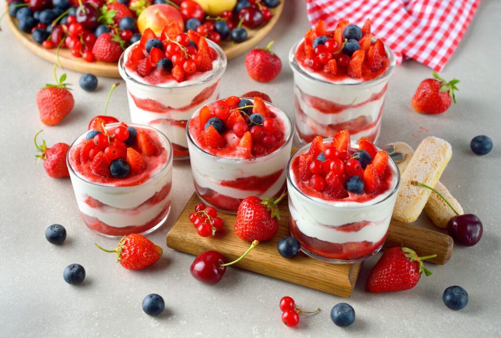 Tiramisu fruits rouges | VICI Solutions